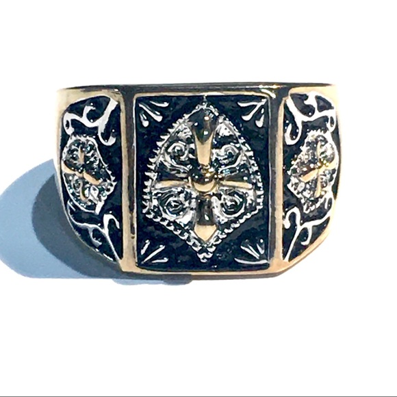 Ulinai | Accessories | Jaguardi Mens Black Silver And Gold Jet Ring ...
